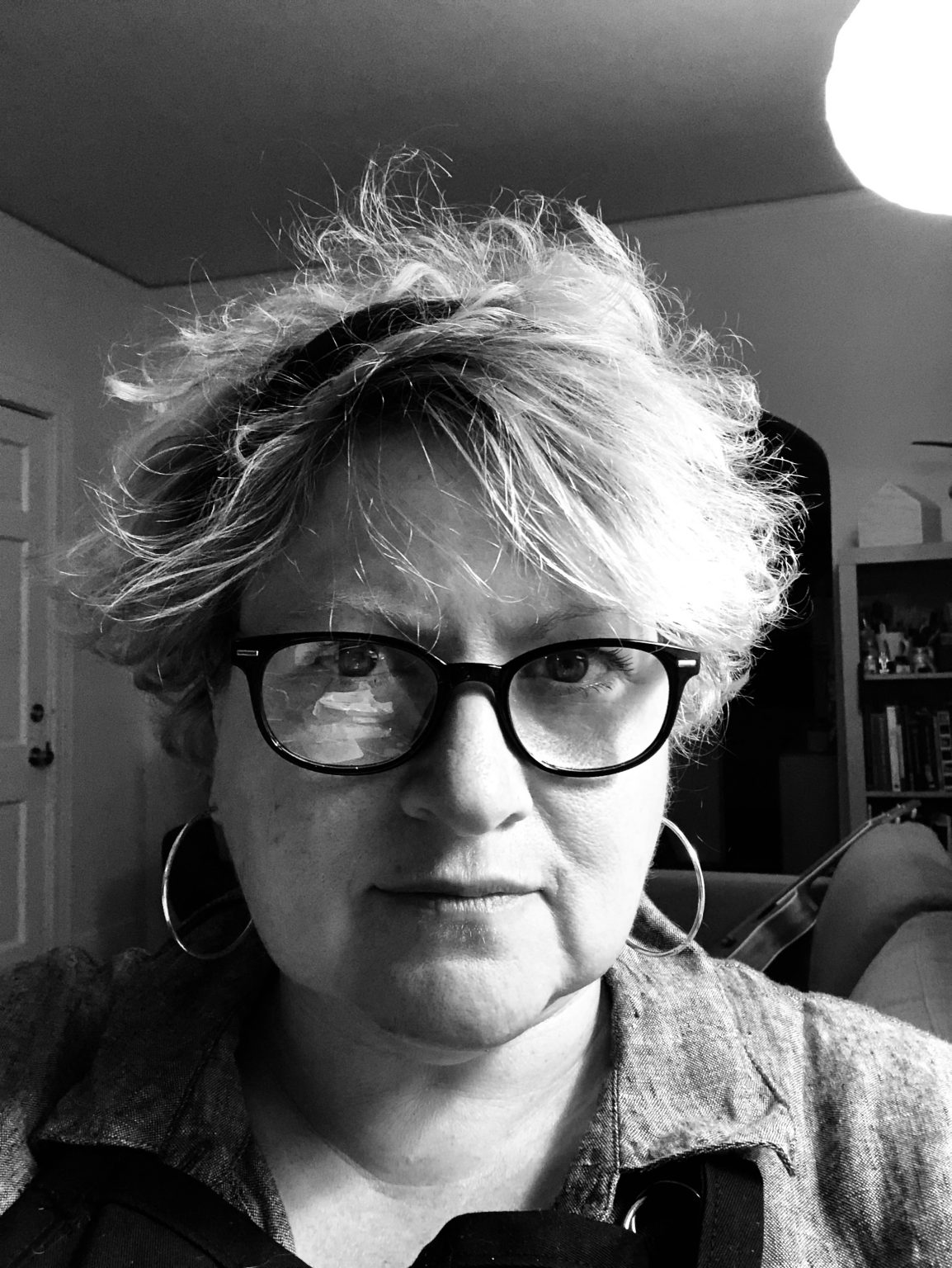 Lisa Beth Robinson – Somnambulist Tango Press